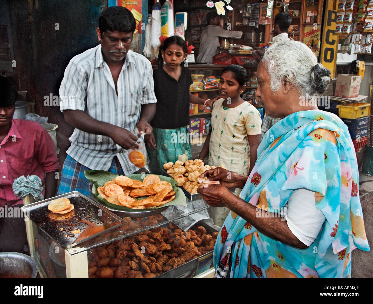 Wadai hi-res stock photography and images - Alamy