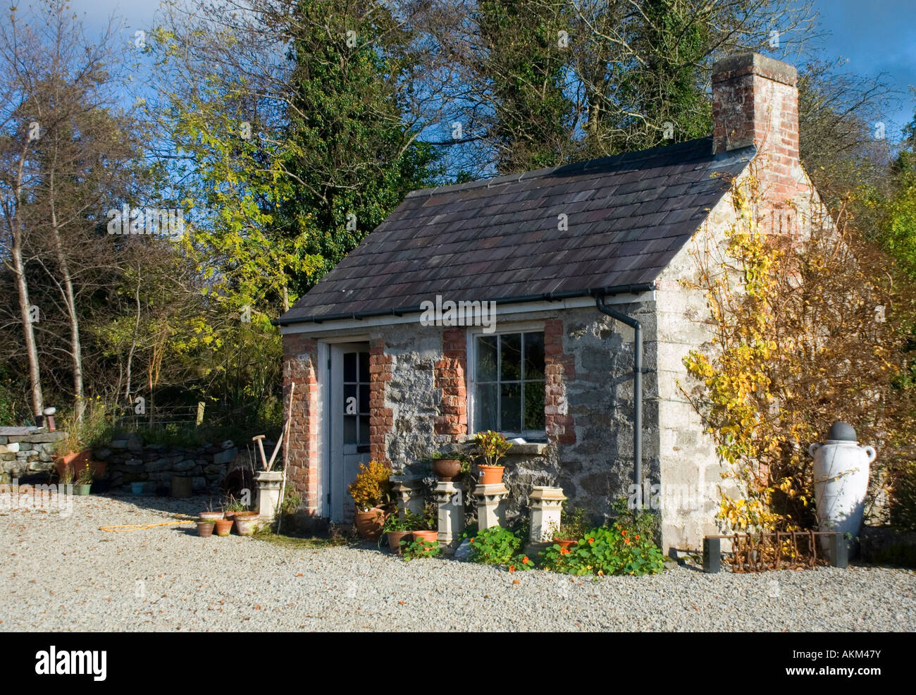17th century garden room hi-res stock photography and images - Alamy