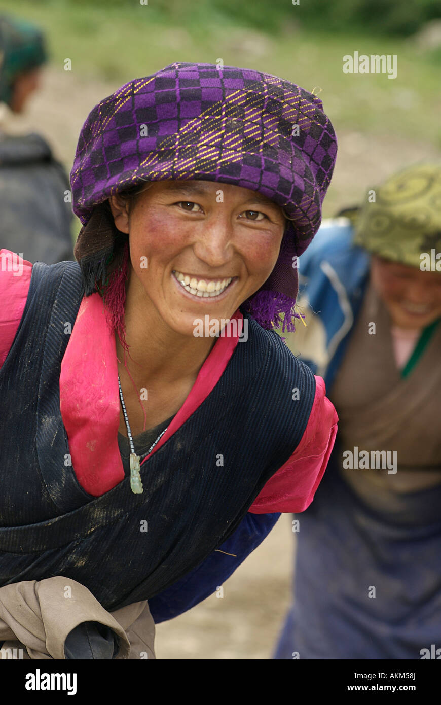 Tibet tibetan woman attractive hi-res stock photography and images - Alamy