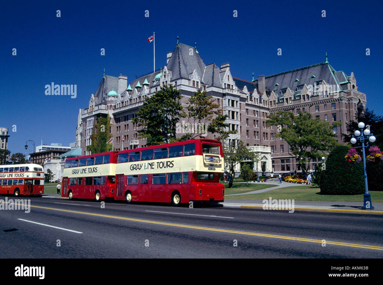 Gray line tours hi-res stock photography and images - Alamy