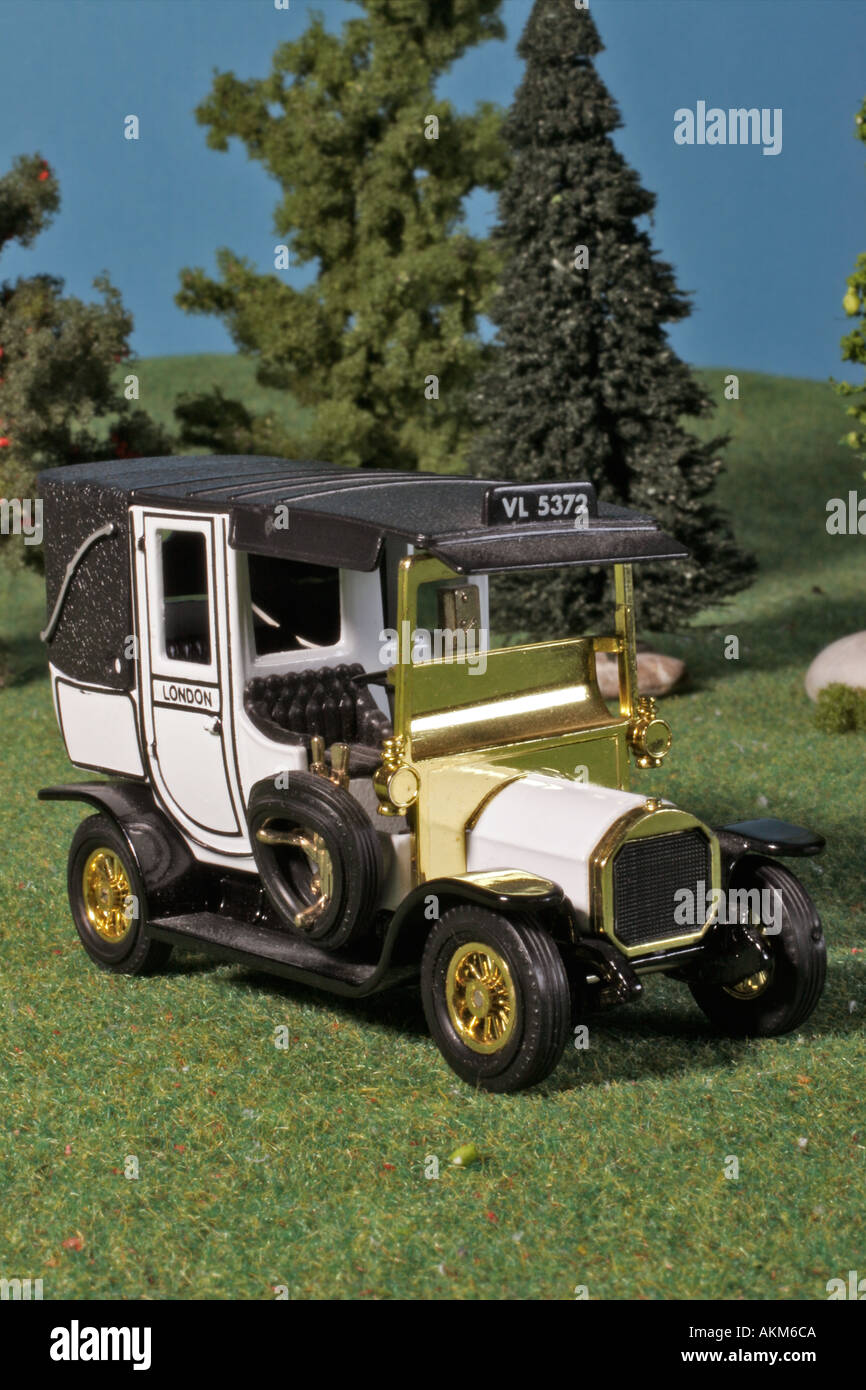 Oldtimer Car model Unic Taxi 1907 01 Stock Photo - Alamy