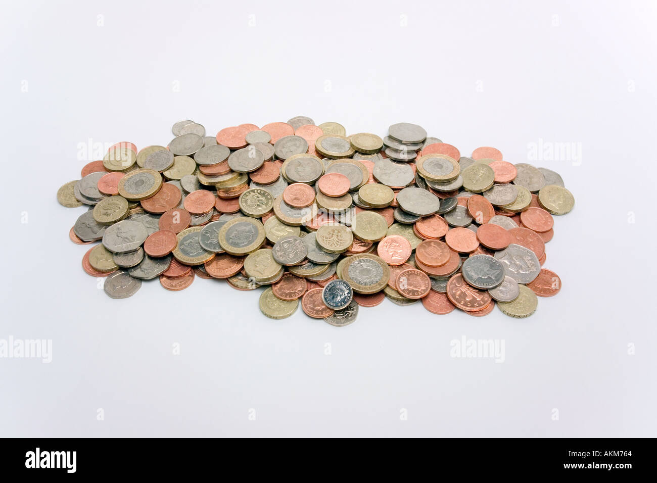 Pile 20p coins uk currency hi-res stock photography and images - Alamy