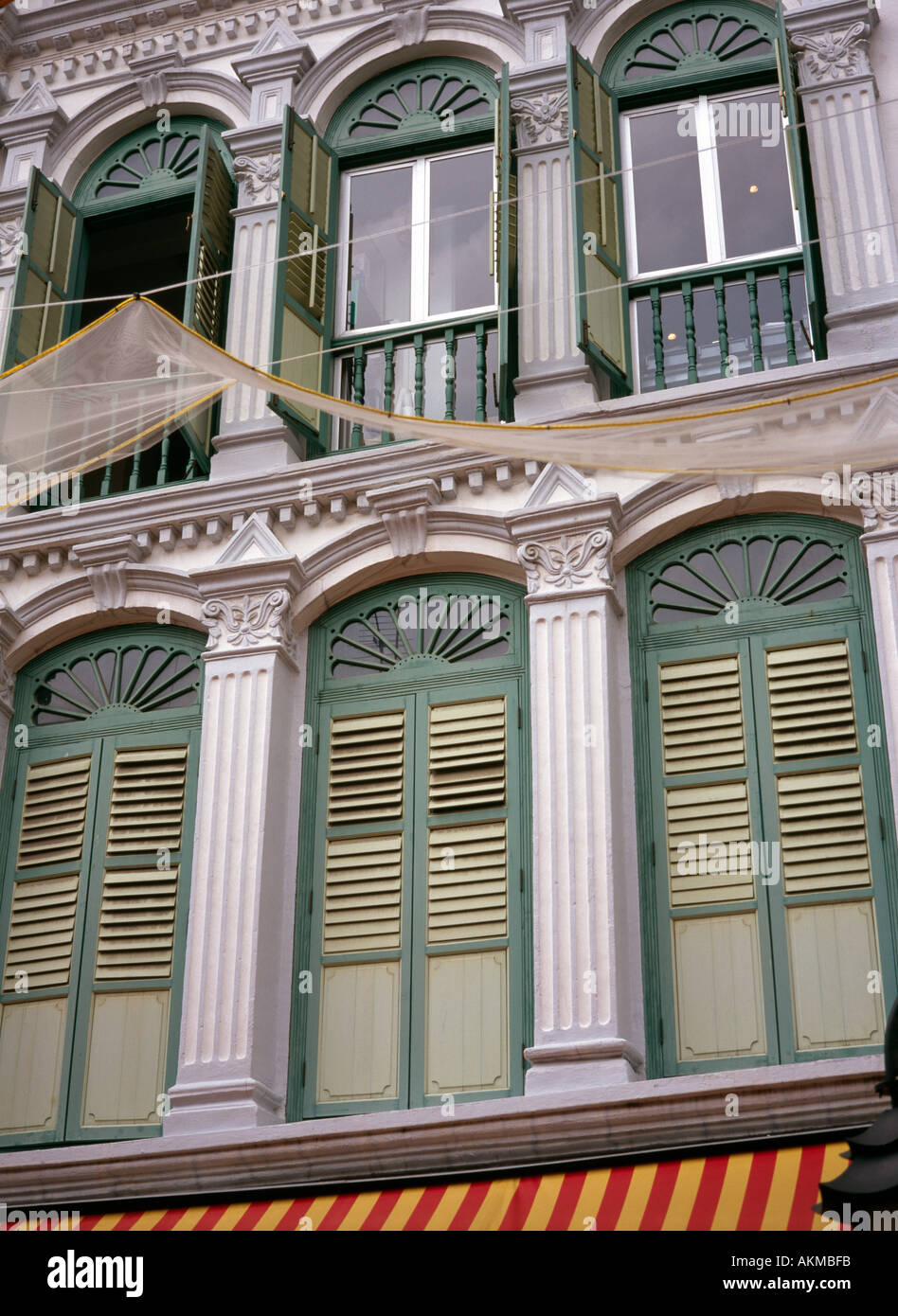 Singapore Chinatown renovated house front Stock Photo - Alamy