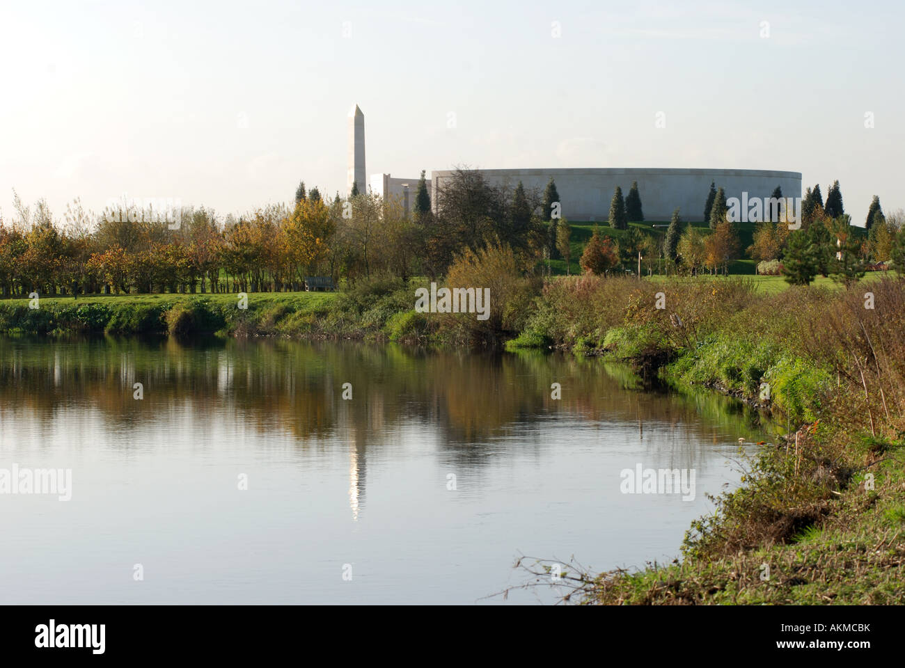 River Tame and Armed Forces Memorial at National Memorial Arboretum ...