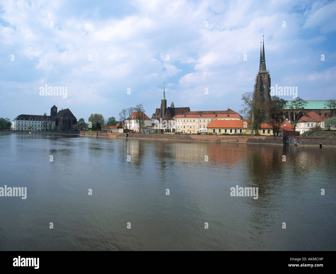 Cathedral and Archbishop's Palace on Cathedral Island (Ostrow Tumski ...