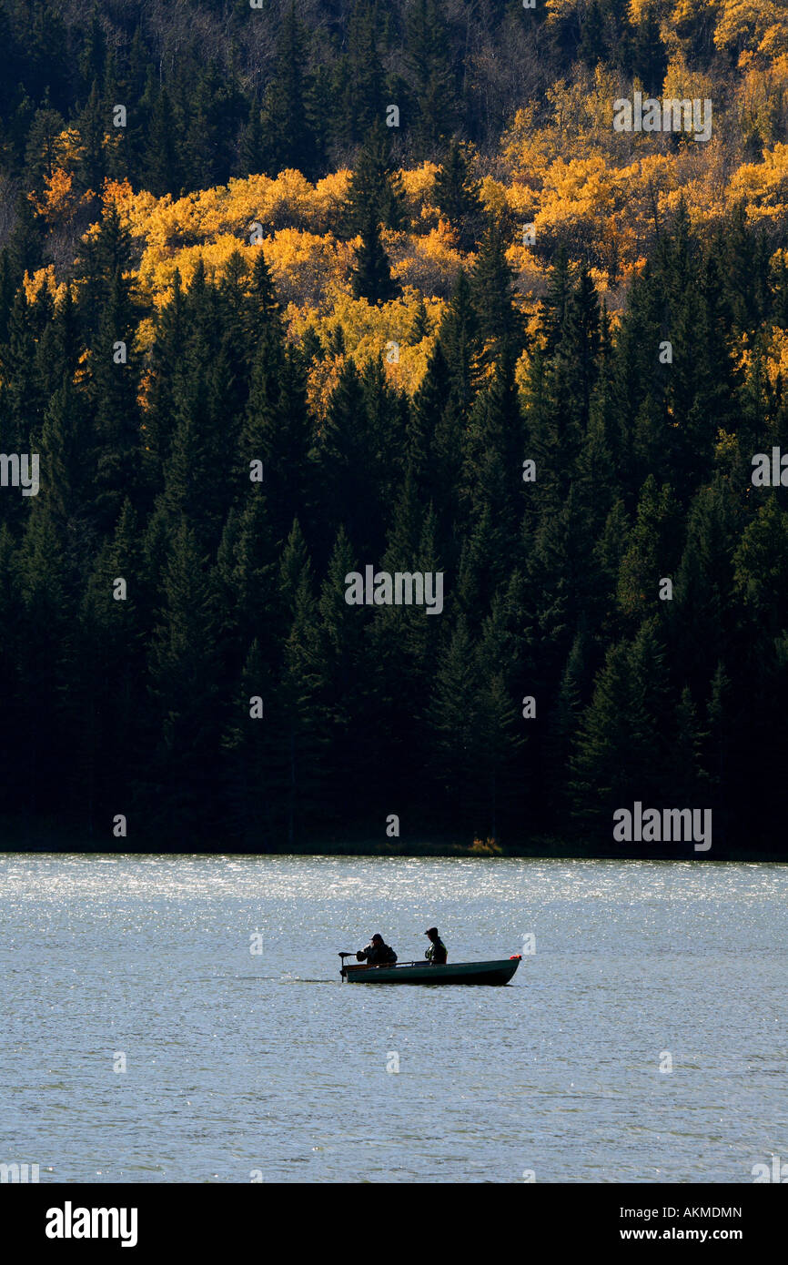 Two fishermen boating on Reesor Lake Stock Photo - Alamy