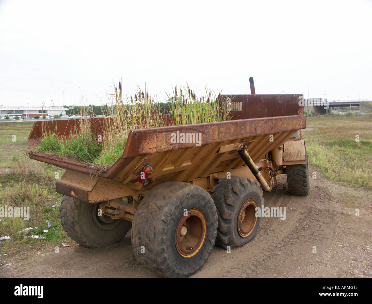 Rusting side of truck hi-res stock photography and images - Alamy