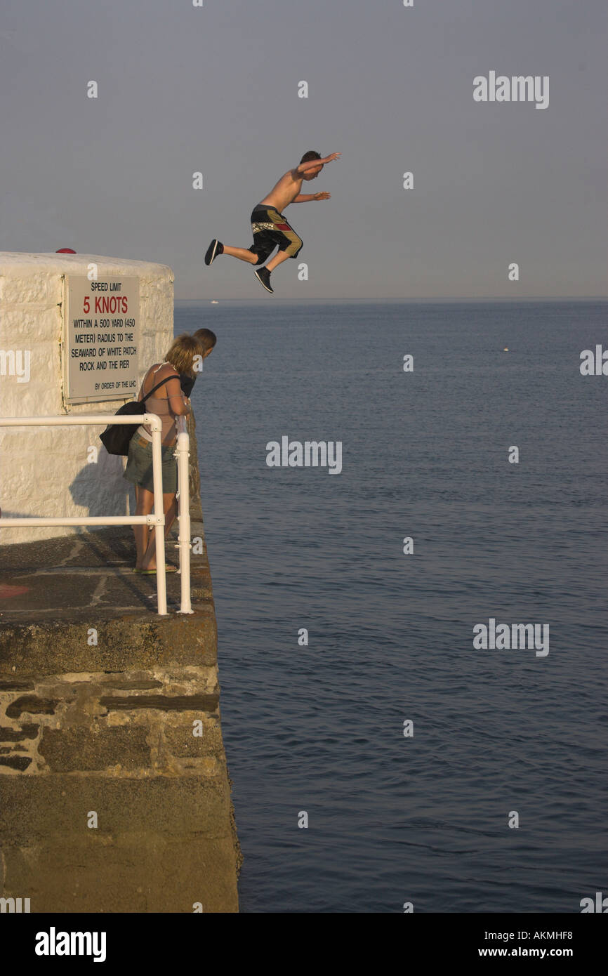 Harbour Jumping Looe Cornwall UK "Tomb stoneing " pier jumping Stock ...