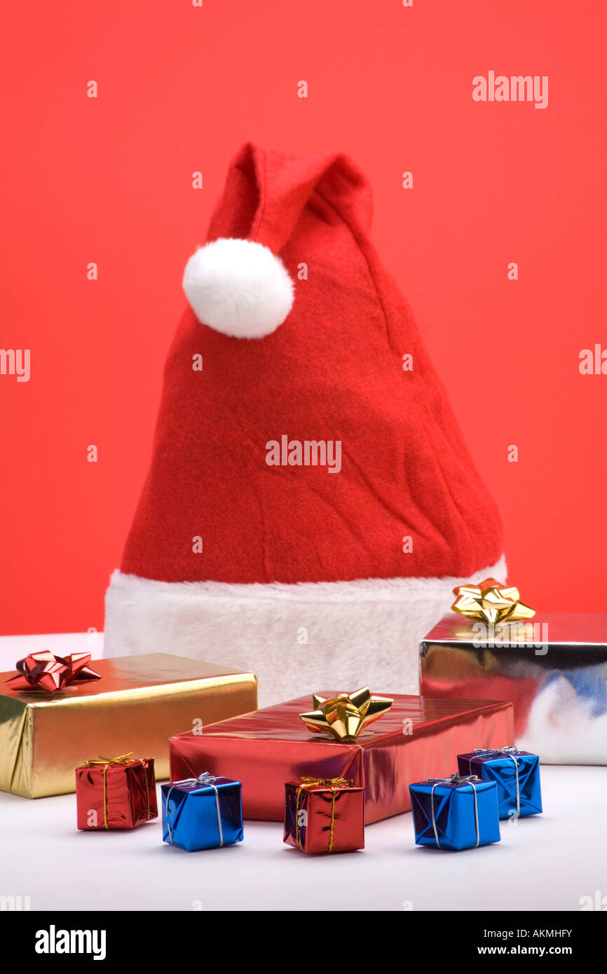 Christmas gift scene Stock Photo - Alamy