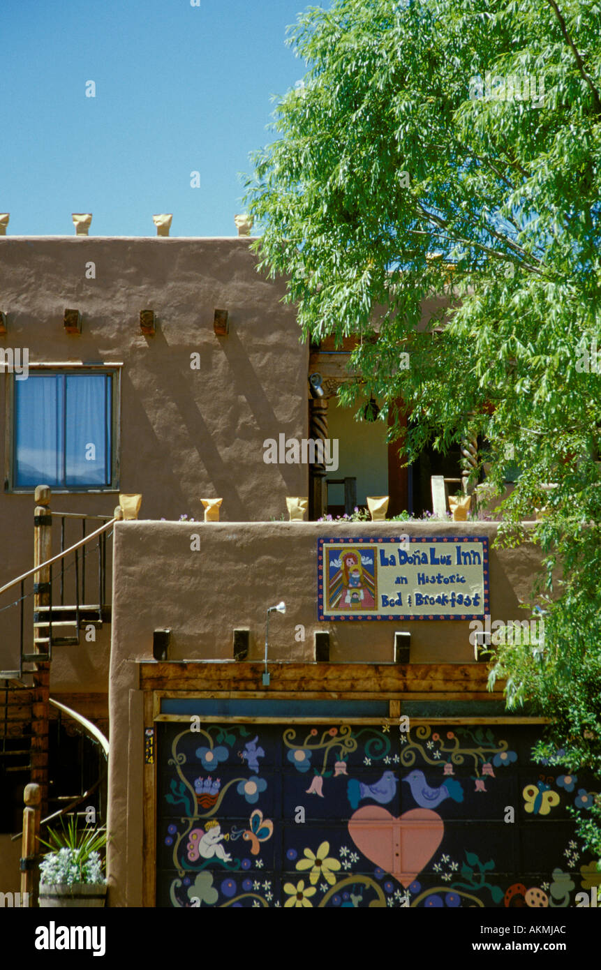 Historic taos inn hi-res stock photography and images - Alamy