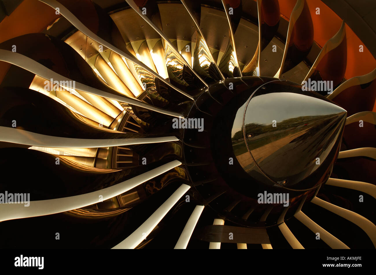 Jet engine nose intake hi-res stock photography and images - Alamy