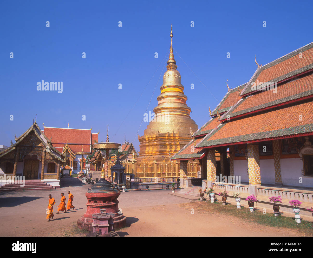 Thailand Lamphun Wat Phra That Haripunchai Stock Photo - Alamy