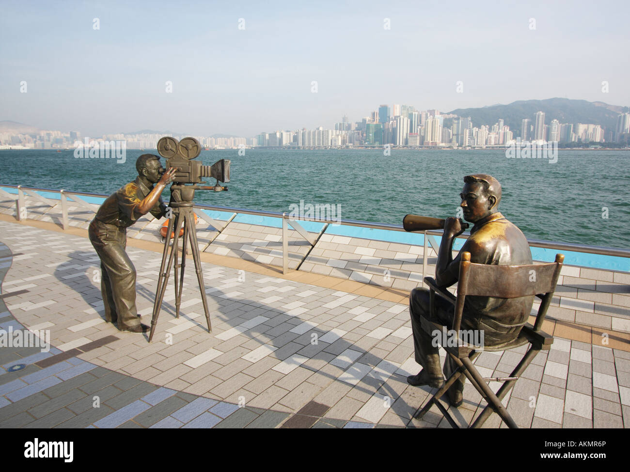 Cameraman and director statues hi-res stock photography and images - Alamy