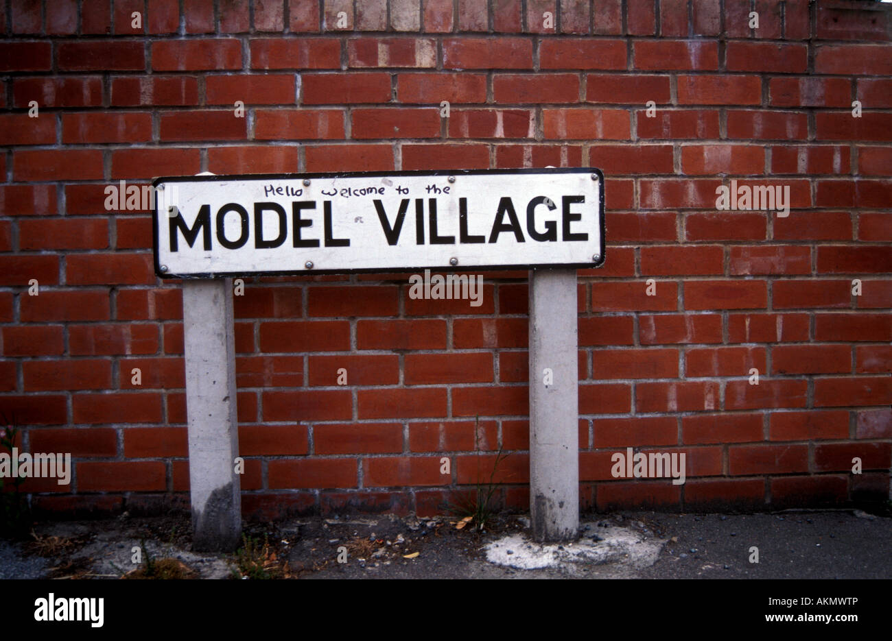 Creswell model village housing hi-res stock photography and images - Alamy