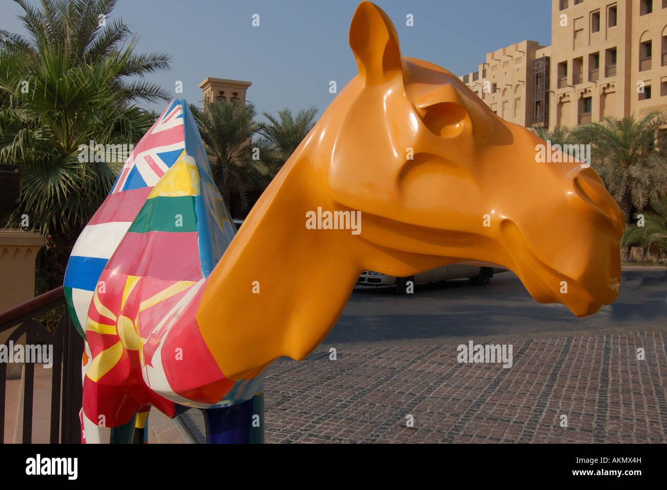 Camel statue dubai hi-res stock photography and images - Alamy