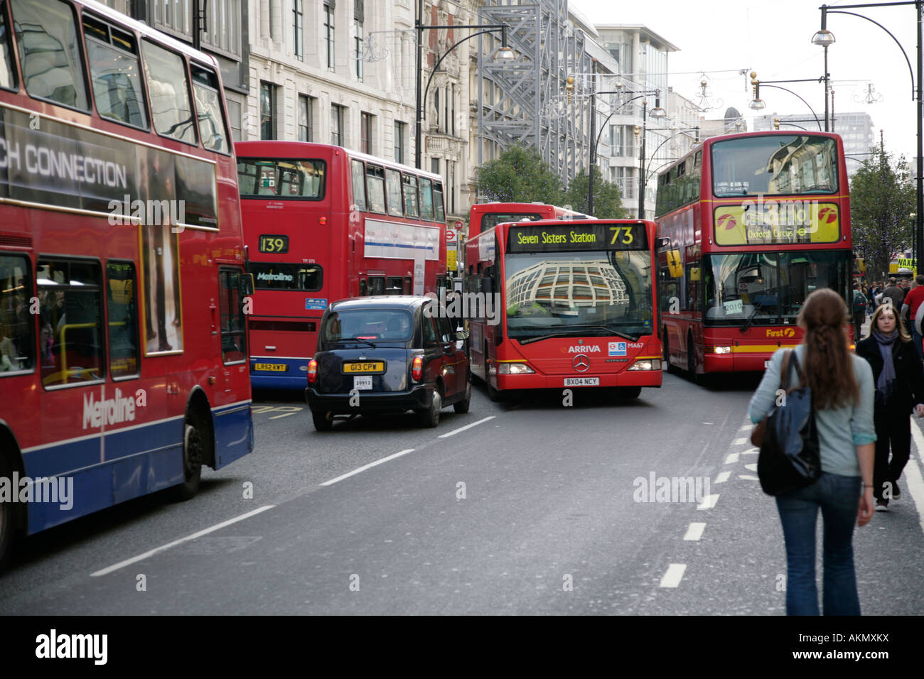 Congestion charge london buses hi-res stock photography and images - Alamy
