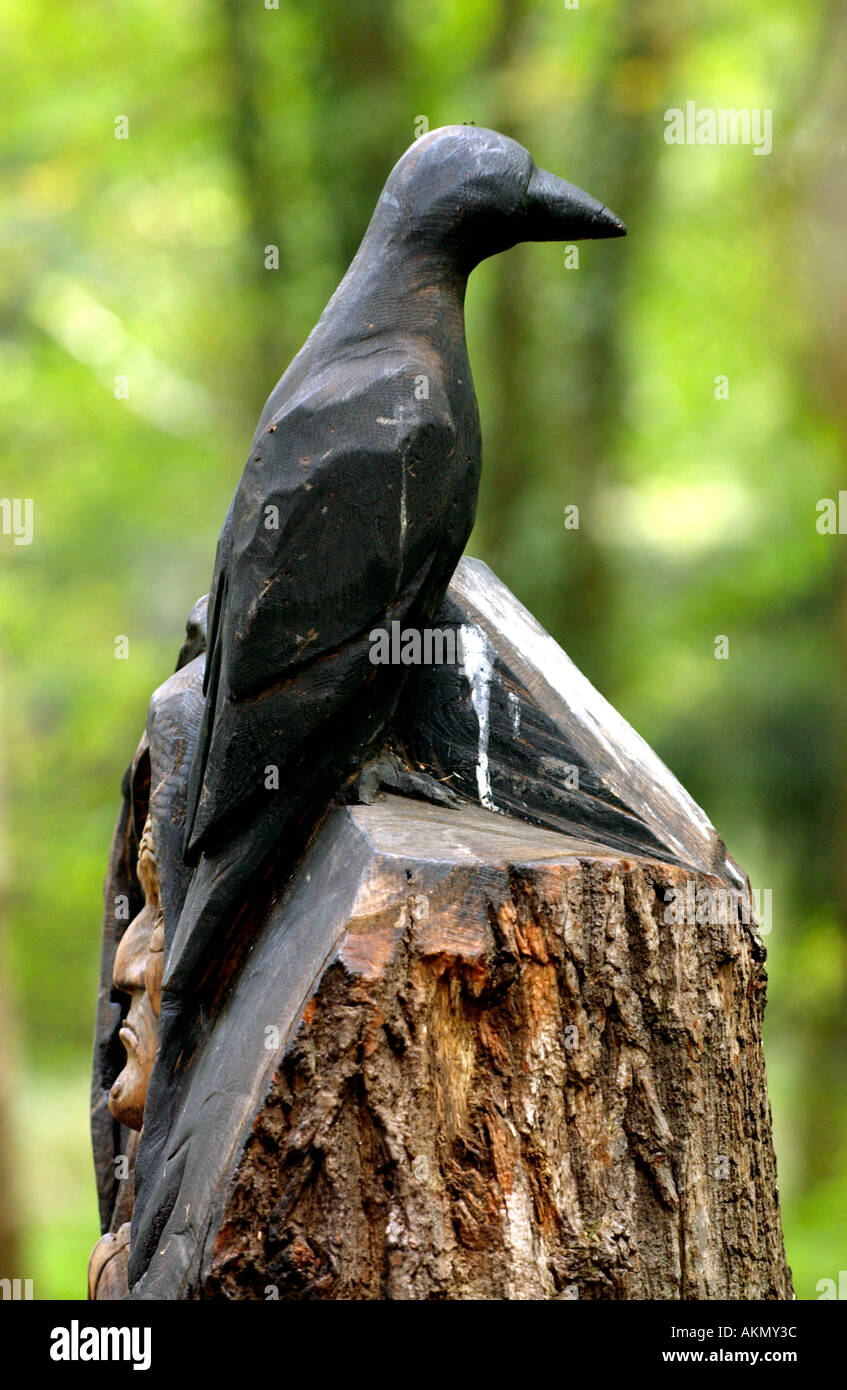 Raven carving on Ty Gore Literacy Trail in woodland at Goytre Wharf ...