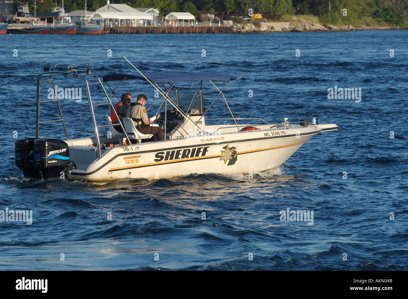 Sheriff boat patrols the St Clair River bordering Canada and Michigan ...