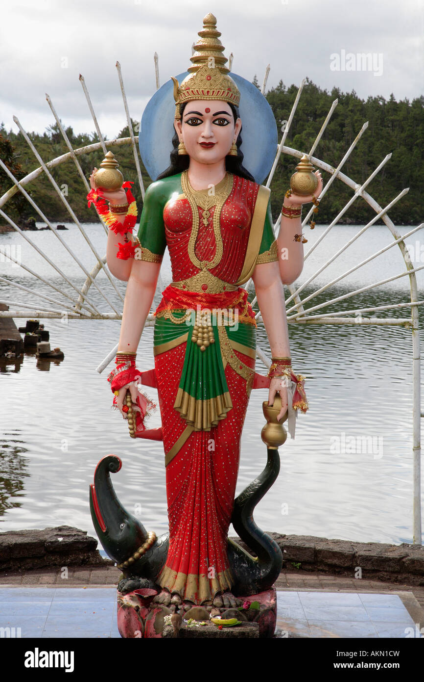 Mauritius Grand Bassin hindu temple goddess statue Stock Photo - Alamy