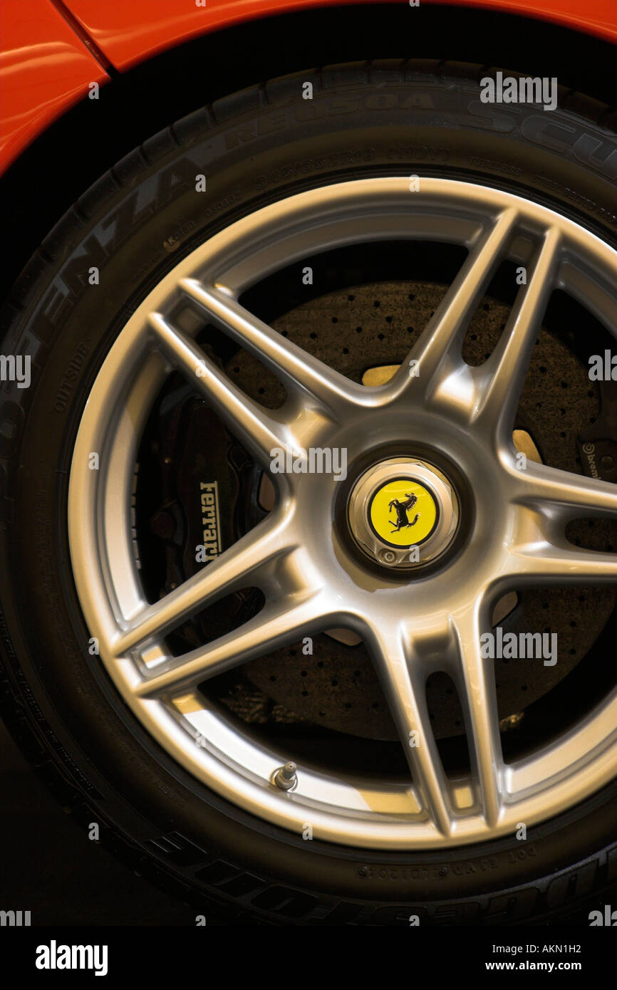 Ferrari alloy wheel close up Stock Photo - Alamy