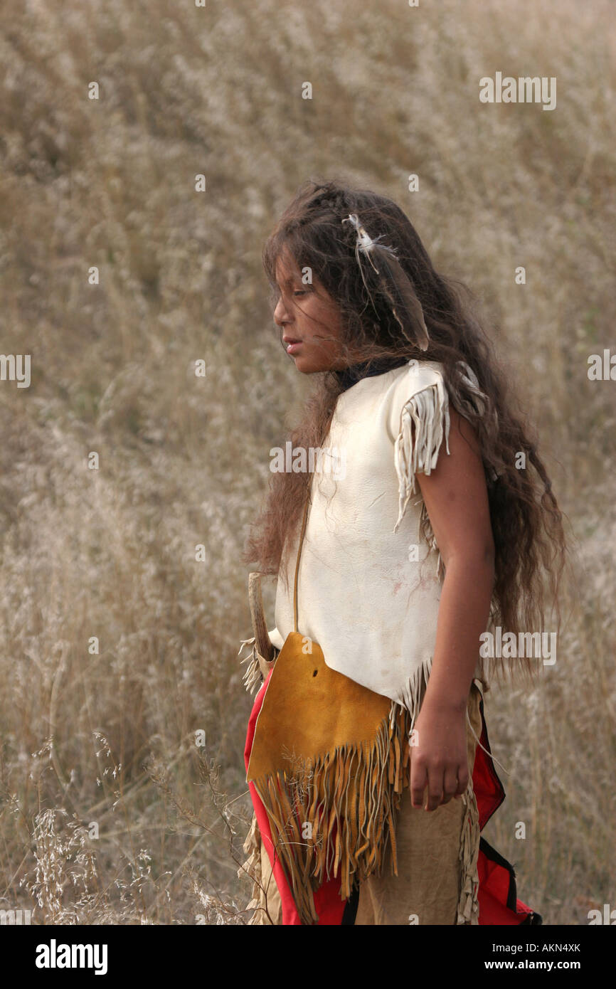 Cowboys and indians fighting hi-res stock photography and images - Alamy