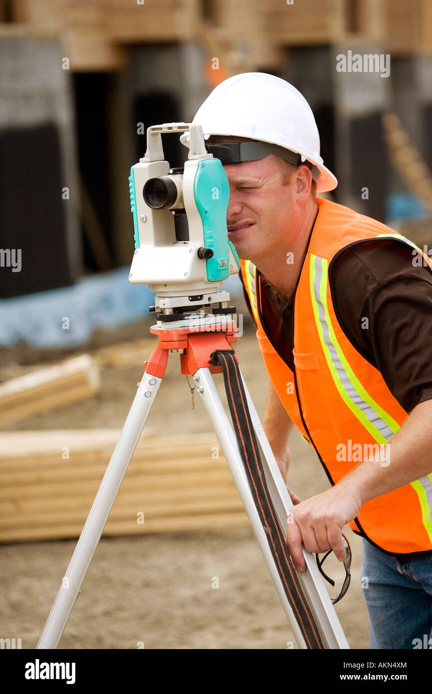 Surveyingequipment hi-res stock photography and images - Alamy
