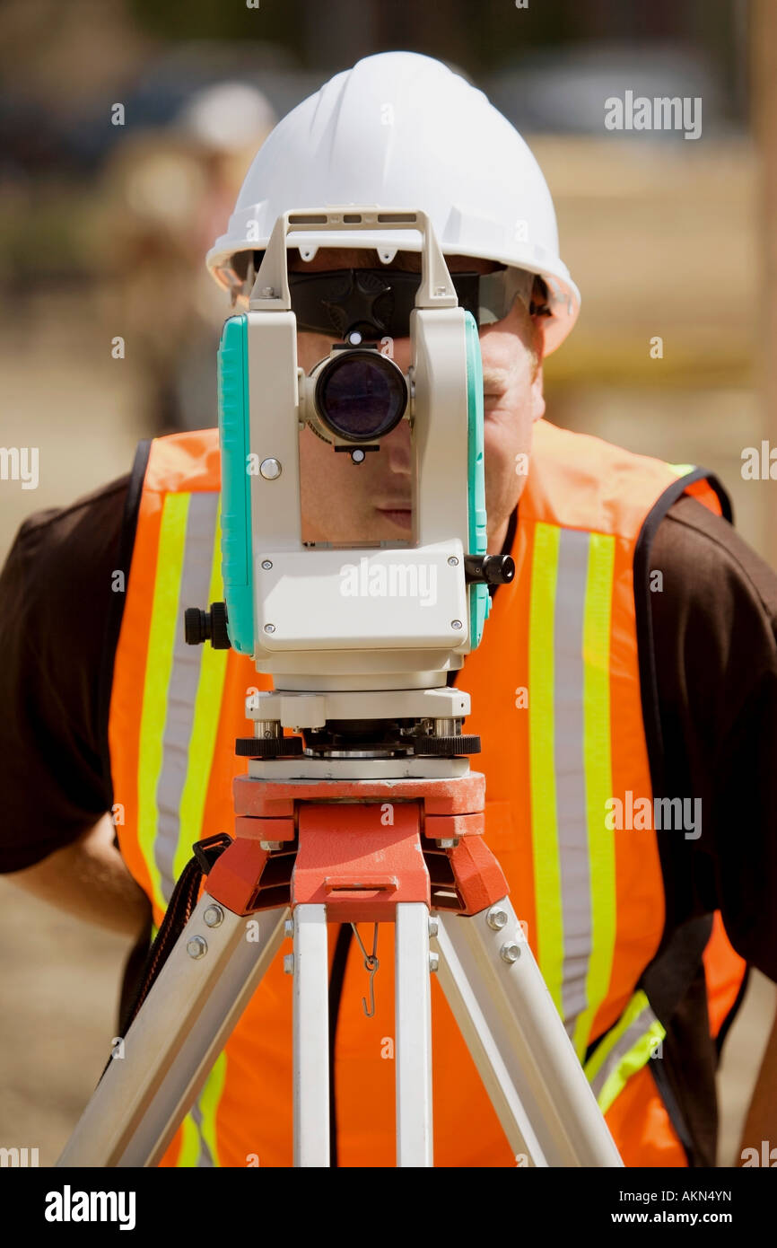 Surveyingequipment hi-res stock photography and images - Alamy
