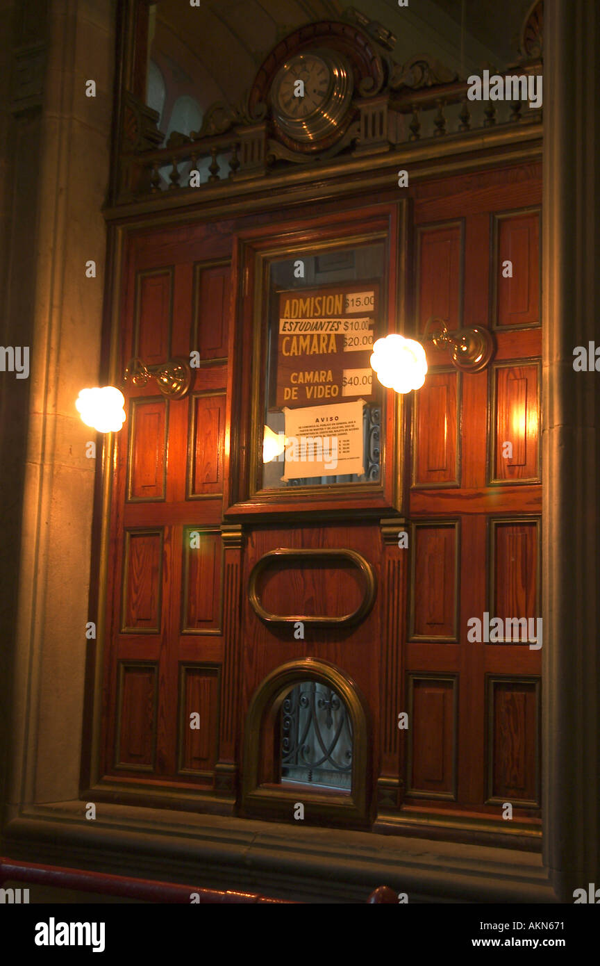 Empty ticket window hi-res stock photography and images - Alamy