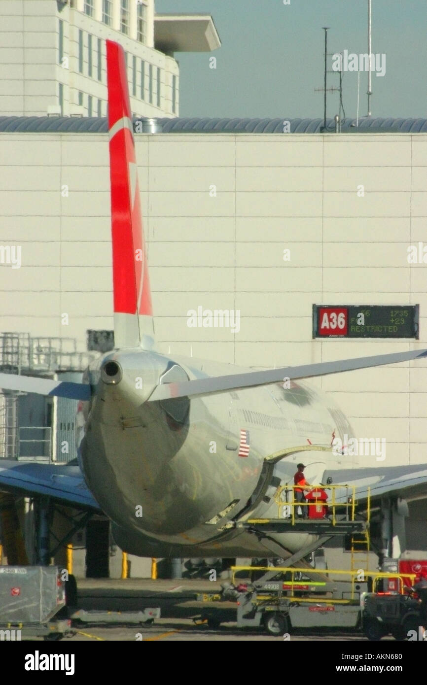 Load hanger hi-res stock photography and images - Alamy