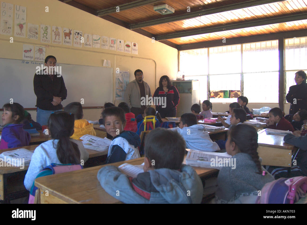 Mexico school children class hi-res stock photography and images - Alamy