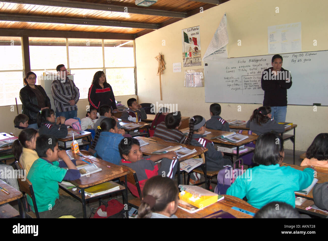 Mexico school children class hi-res stock photography and images - Alamy