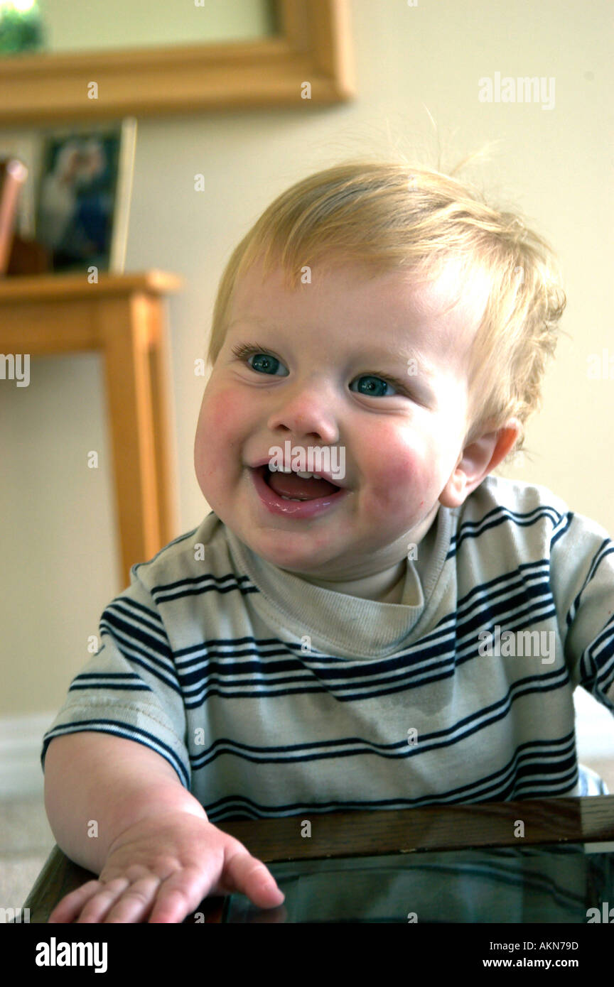 Smiling baby with dimples hi-res stock photography and images - Alamy