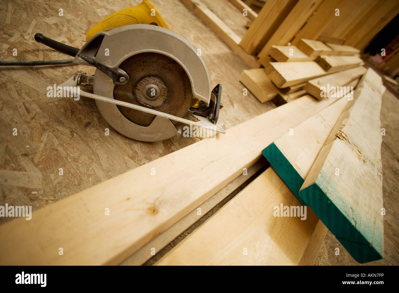 Electriccircularsaws hi-res stock photography and images - Alamy