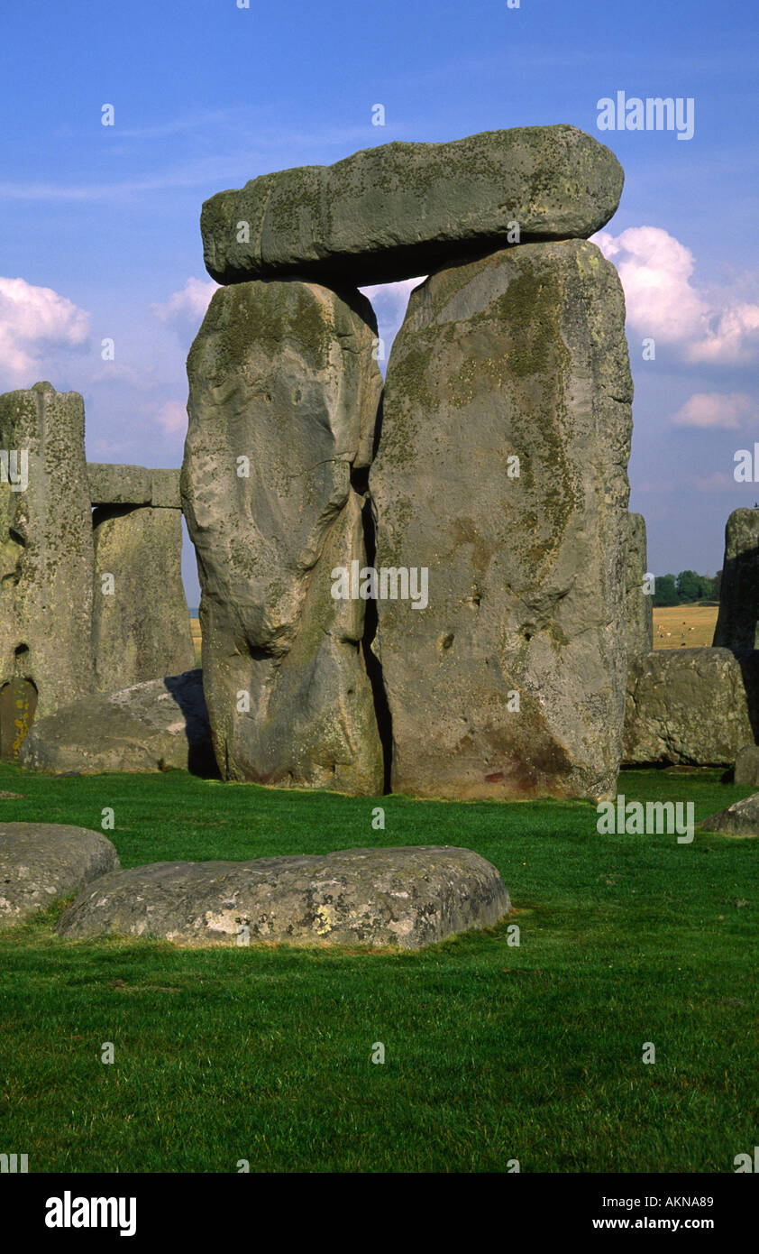 Stonehenge ancient stone circle Stock Photo - Alamy