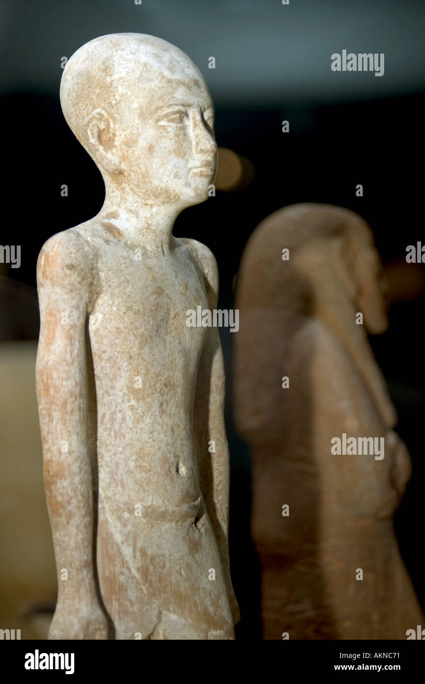 Mummification amulets hi-res stock photography and images - Alamy