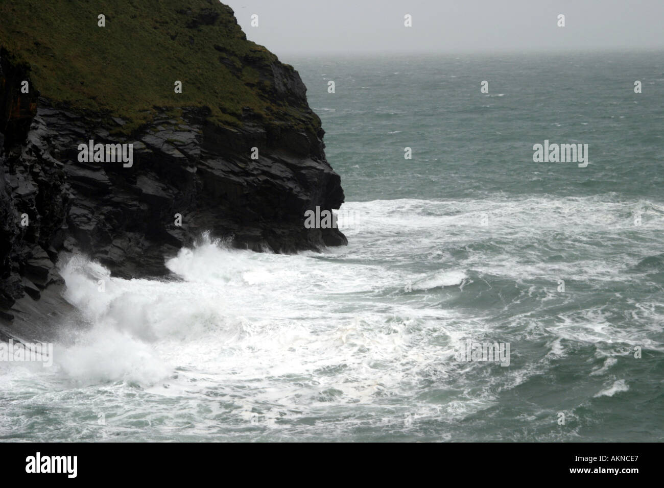 Boscastle, cornwall storm hi-res stock photography and images - Alamy