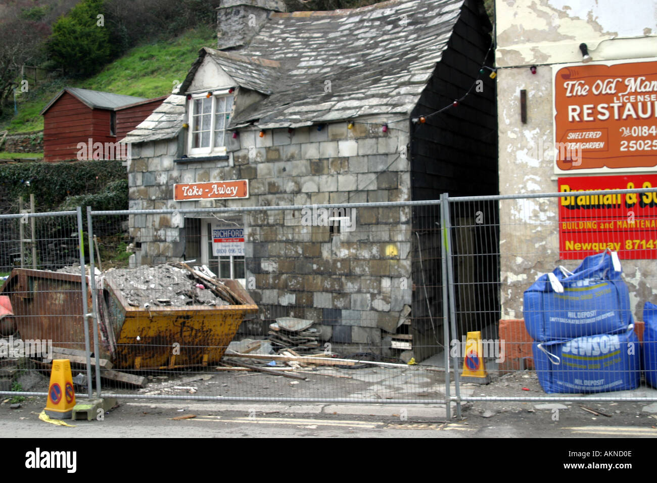 Boscastle cornwall winter hi-res stock photography and images - Alamy