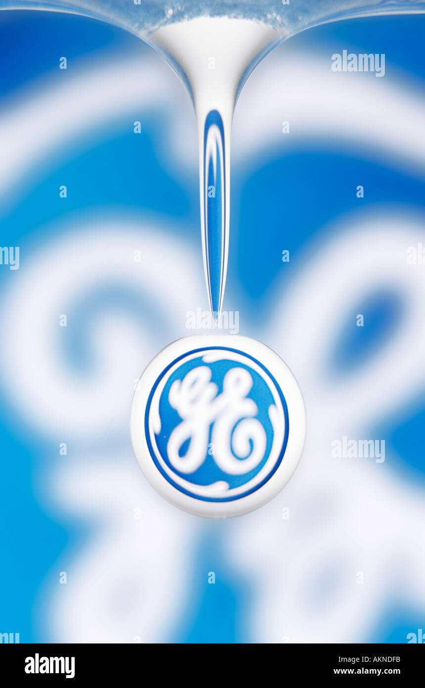 Drop logo hi-res stock photography and images - Alamy