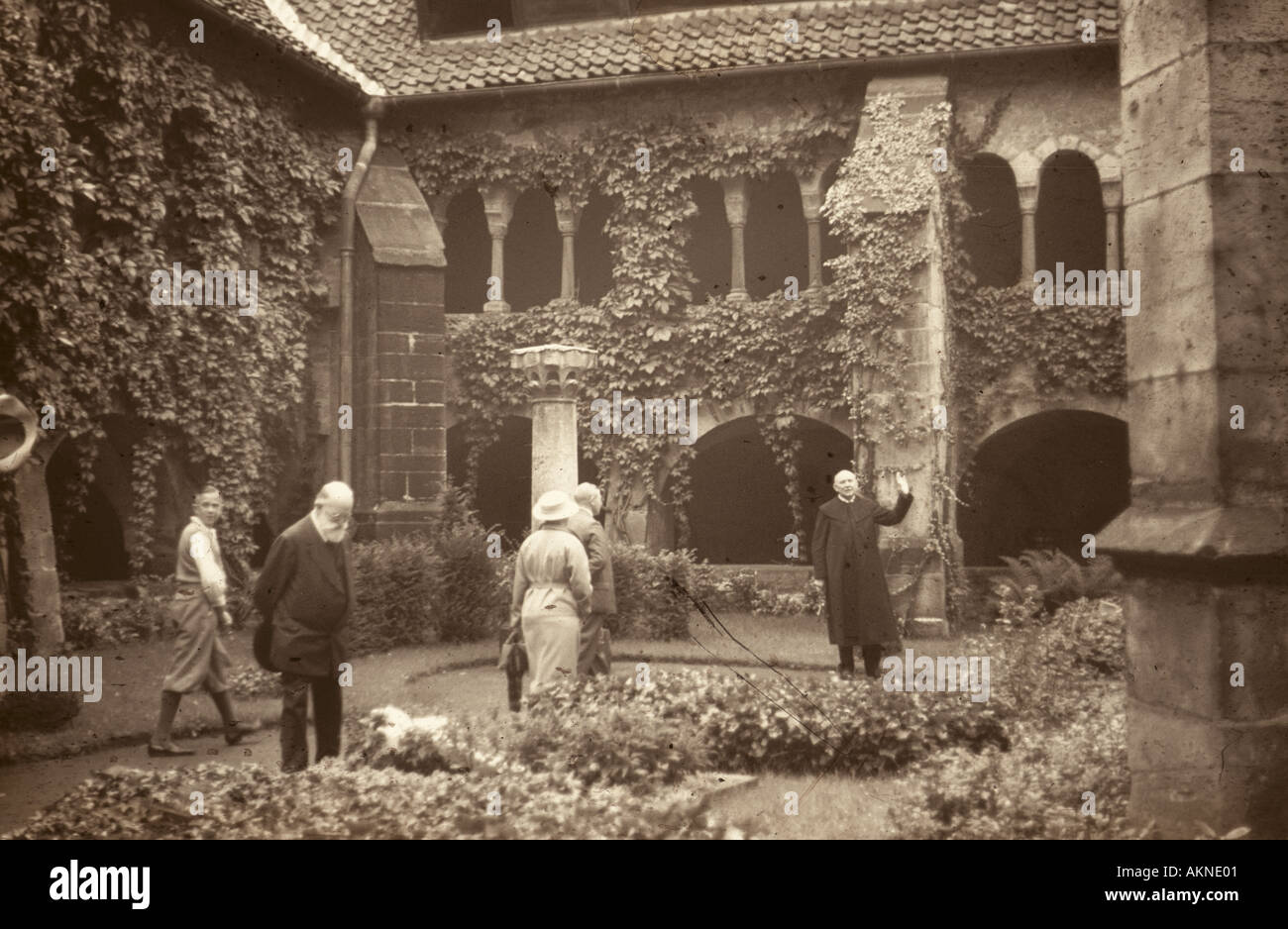 German people 1930s hi-res stock photography and images - Alamy