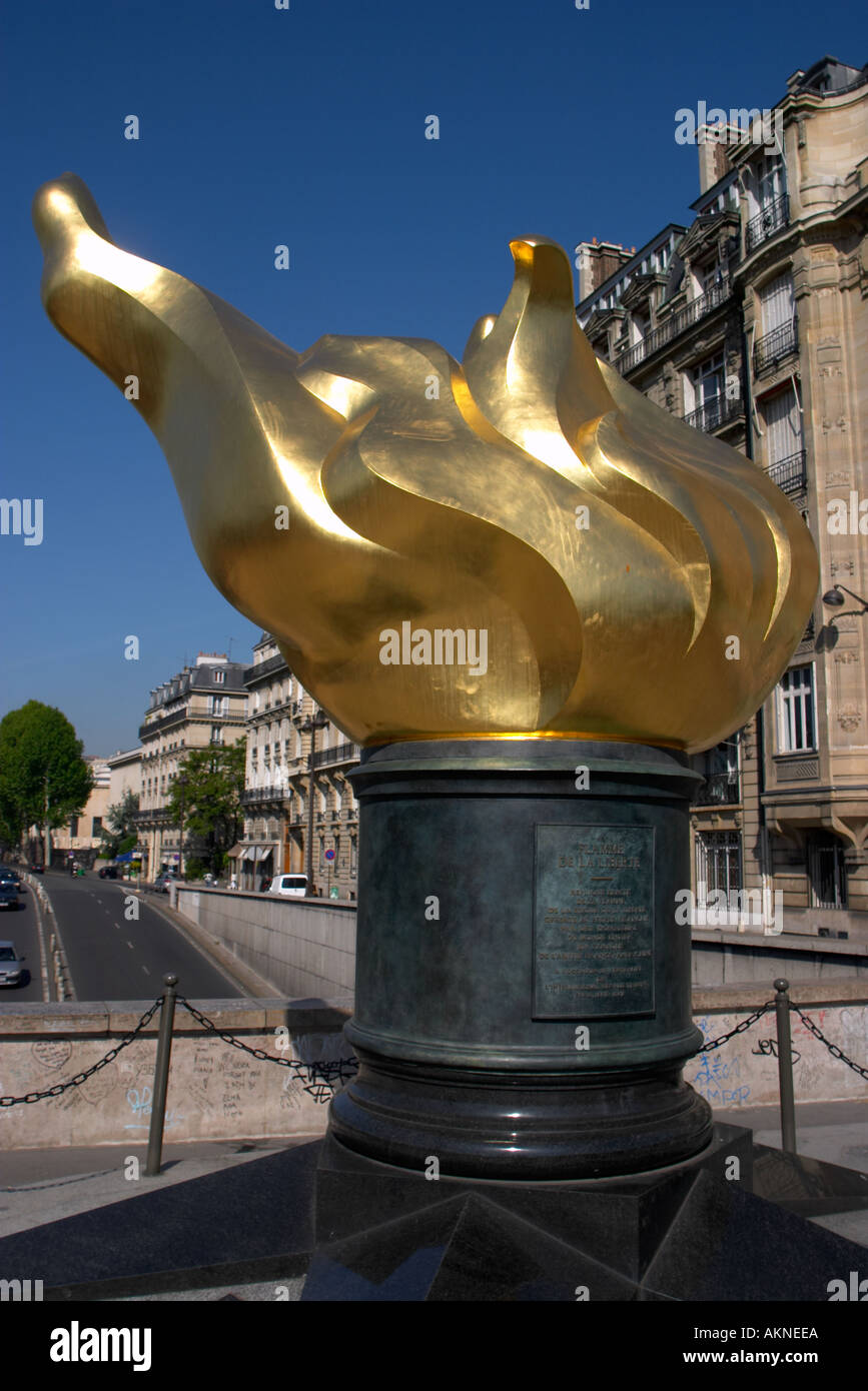 Flame of liberty near the Pont d Alma Paris over the tunnel where ... Flame of liberty near the Pont d Alma Paris over the tunnel where ...