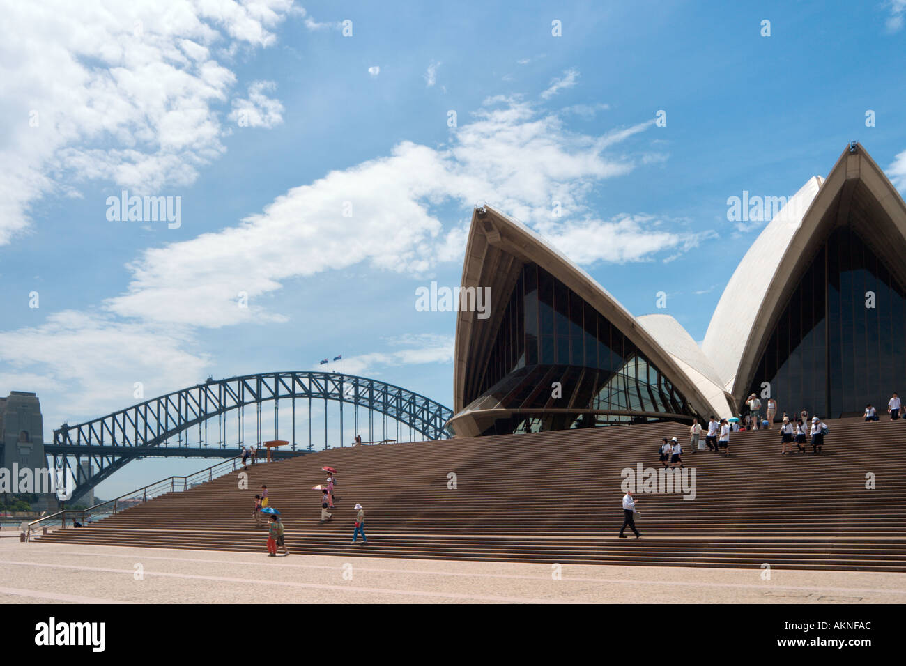 Sydney opera house harbour bridge hi-res stock photography and images ...