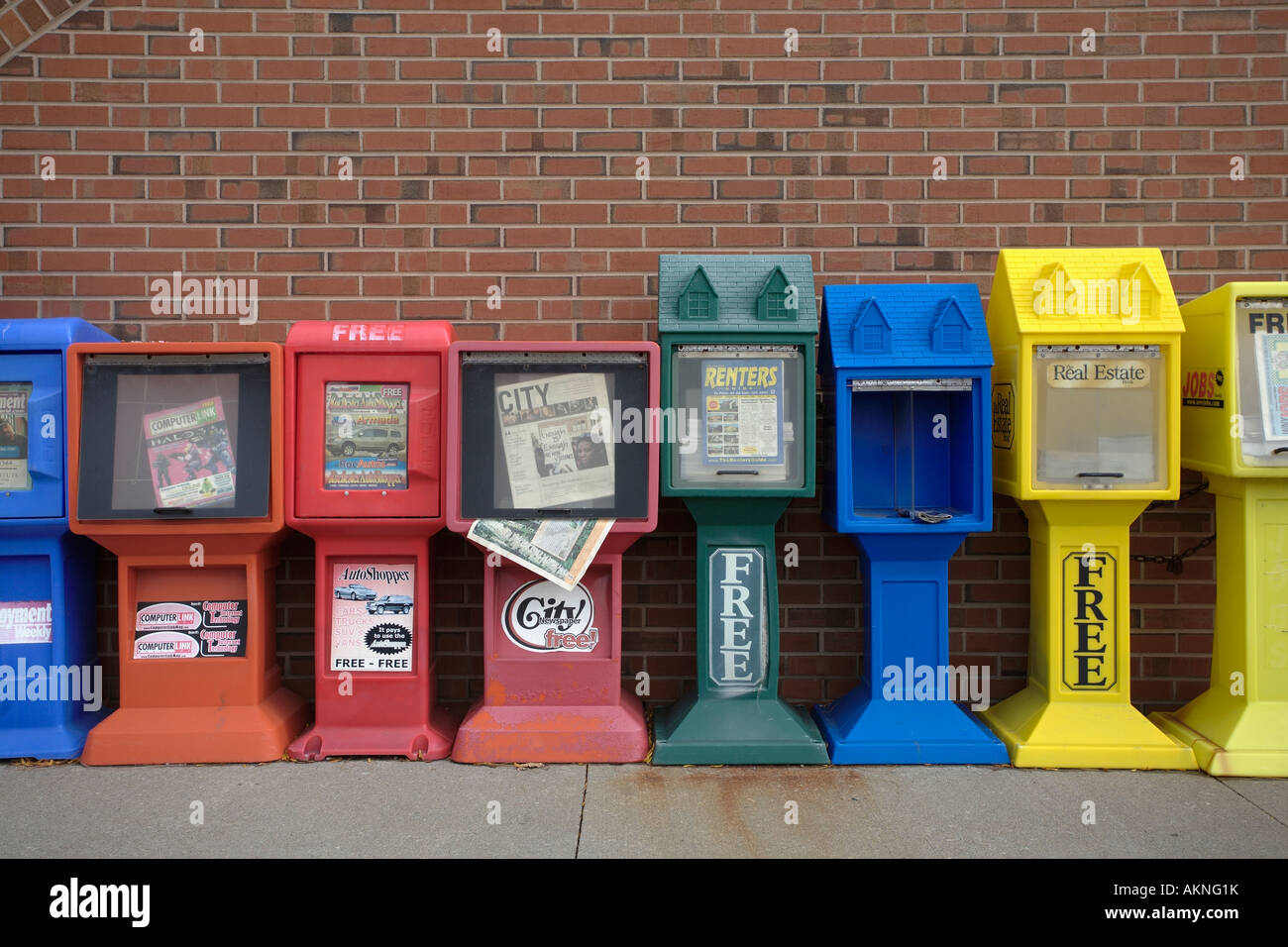 Free boxes hi-res stock photography and images - Alamy