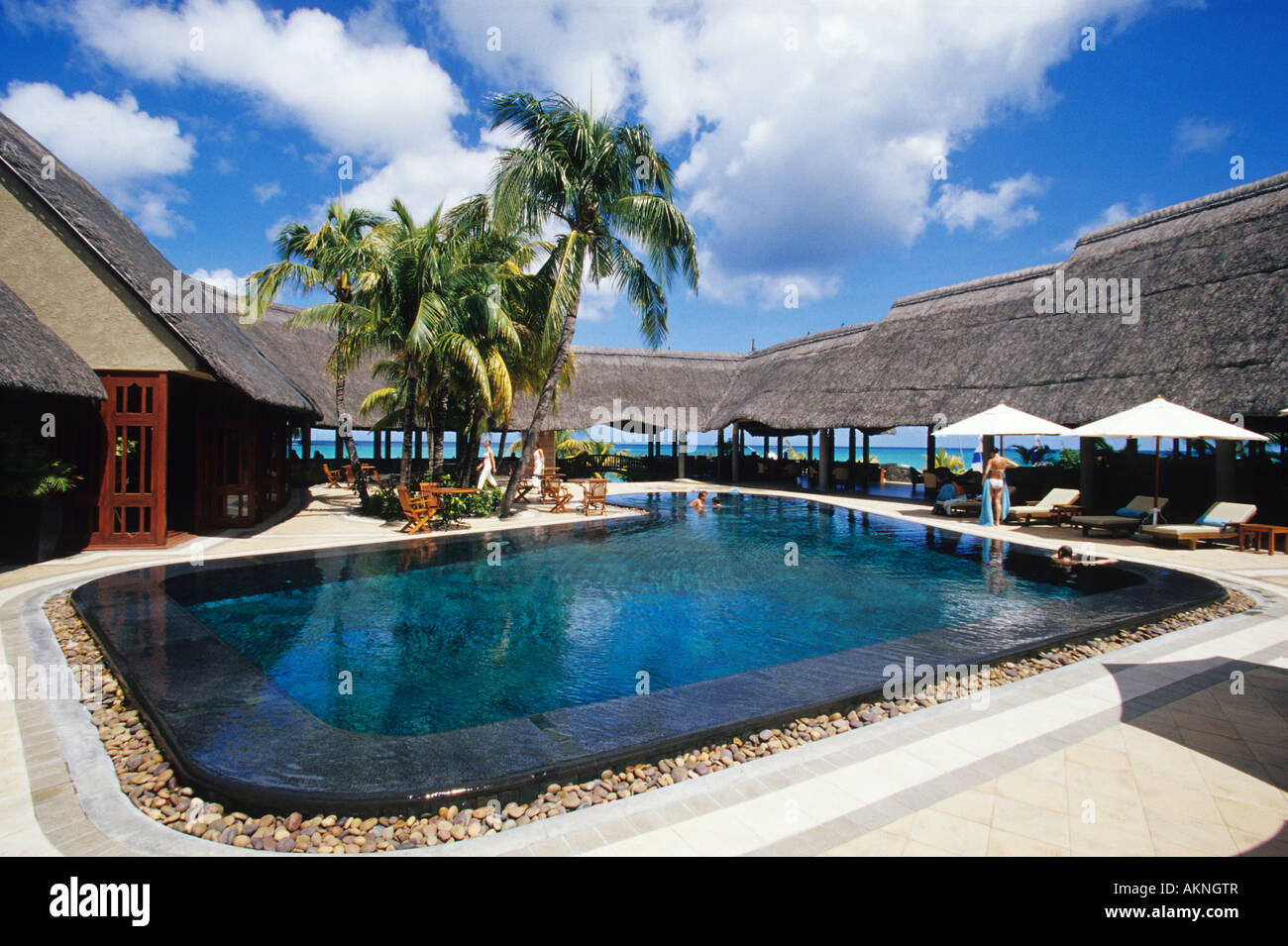 Mauritius, Royal Palm hotel, swimming pool Stock Photo - Alamy