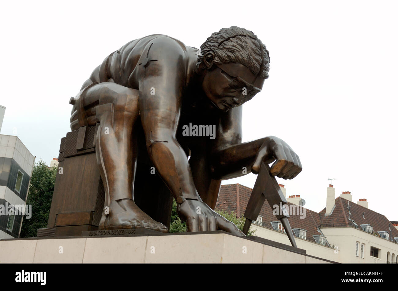 British library sculpture hi-res stock photography and images - Alamy