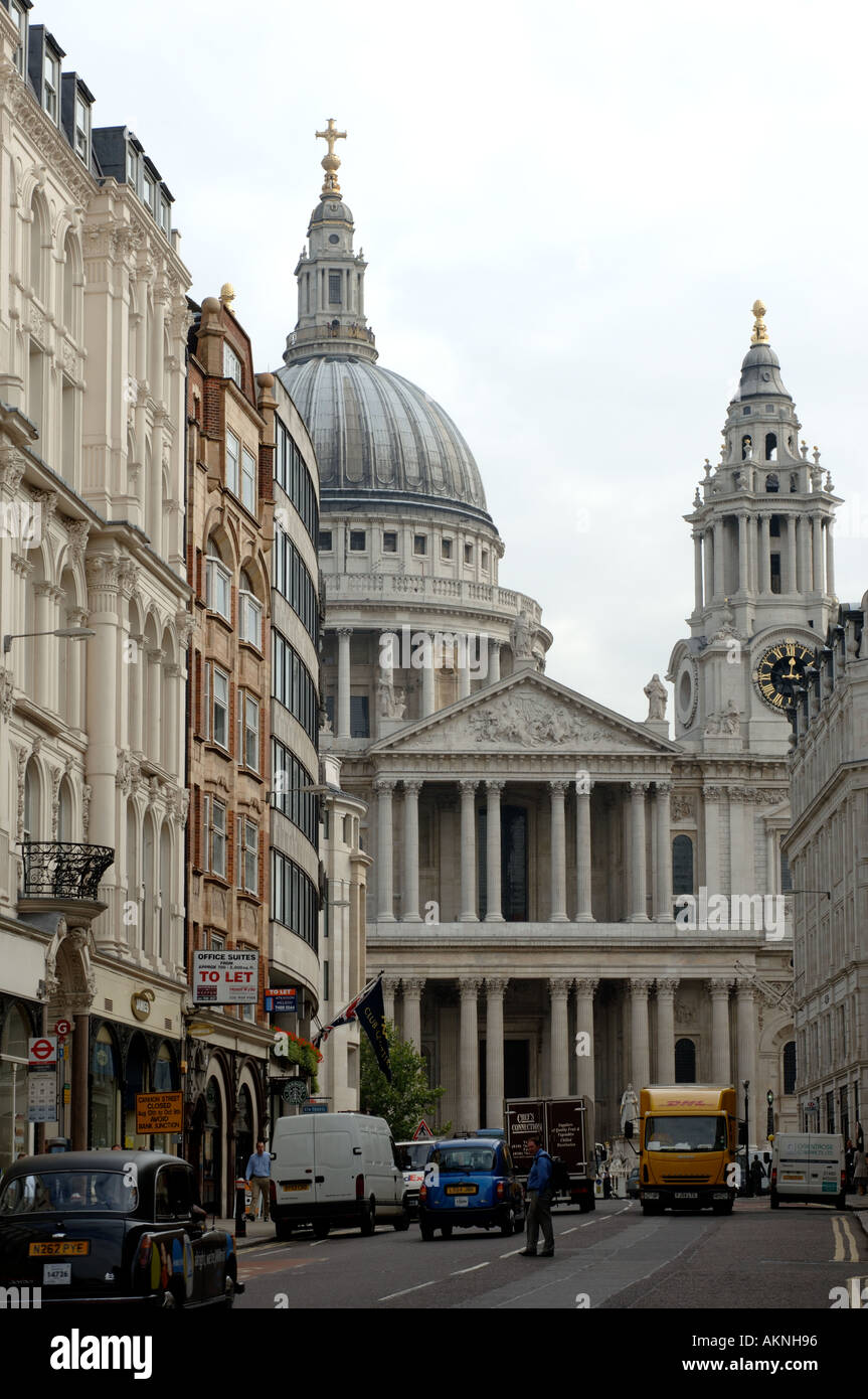 Saint Pauls Cathedral Ludgate Hill London England UK Stock Photo - Alamy