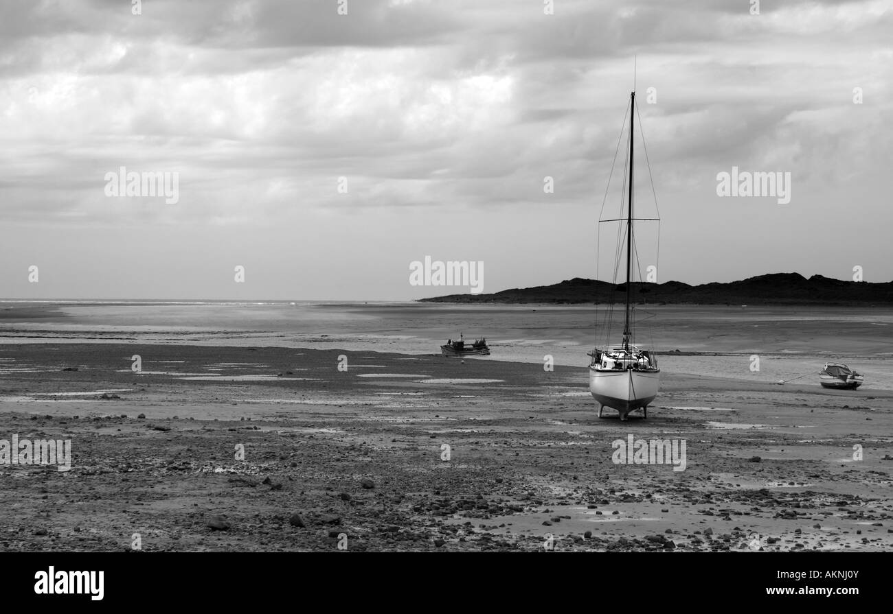 Ravenglass beach hi-res stock photography and images - Alamy