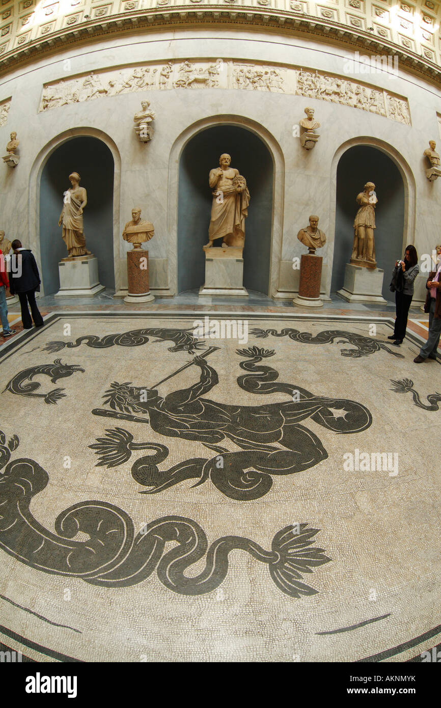 Braccio Nuovo wing, Vatican Museums, Italy Stock Photo - Alamy
