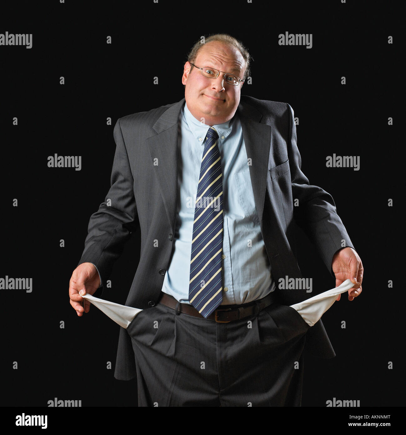 Empty pockets man hi-res stock photography and images - Alamy