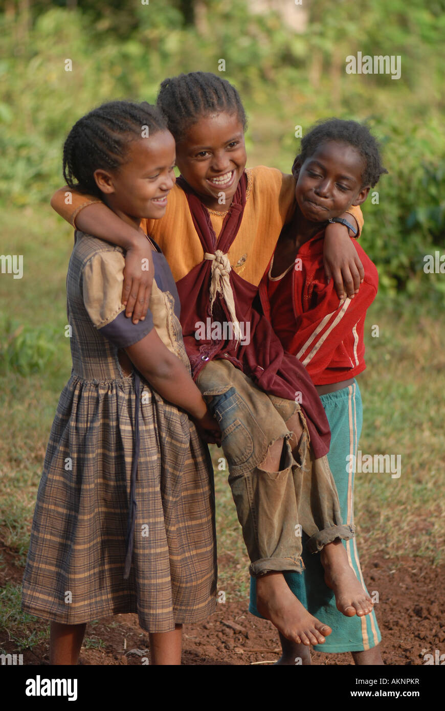 Girls playing, Choche, Ethiopia Stock Photo - Alamy