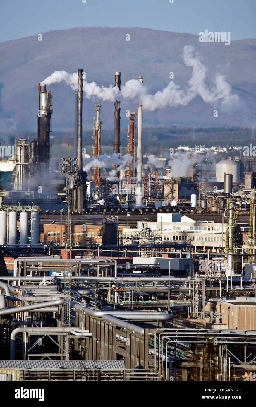 The Grangemouth petrochemical complex West Lothian, Scotland Stock ...